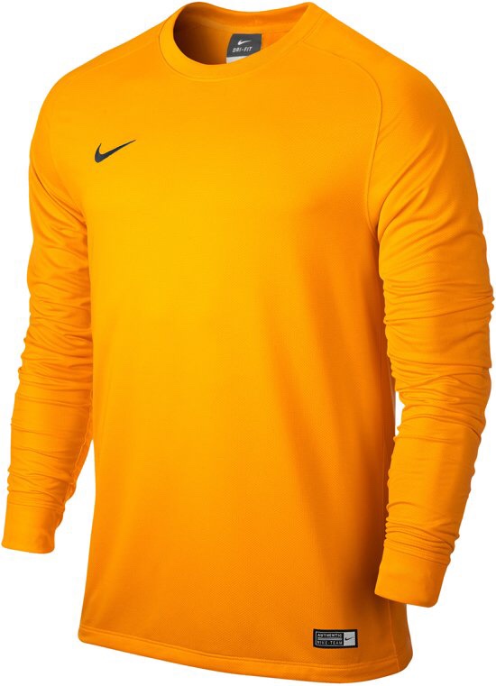 588418.jpg - The Football Factory